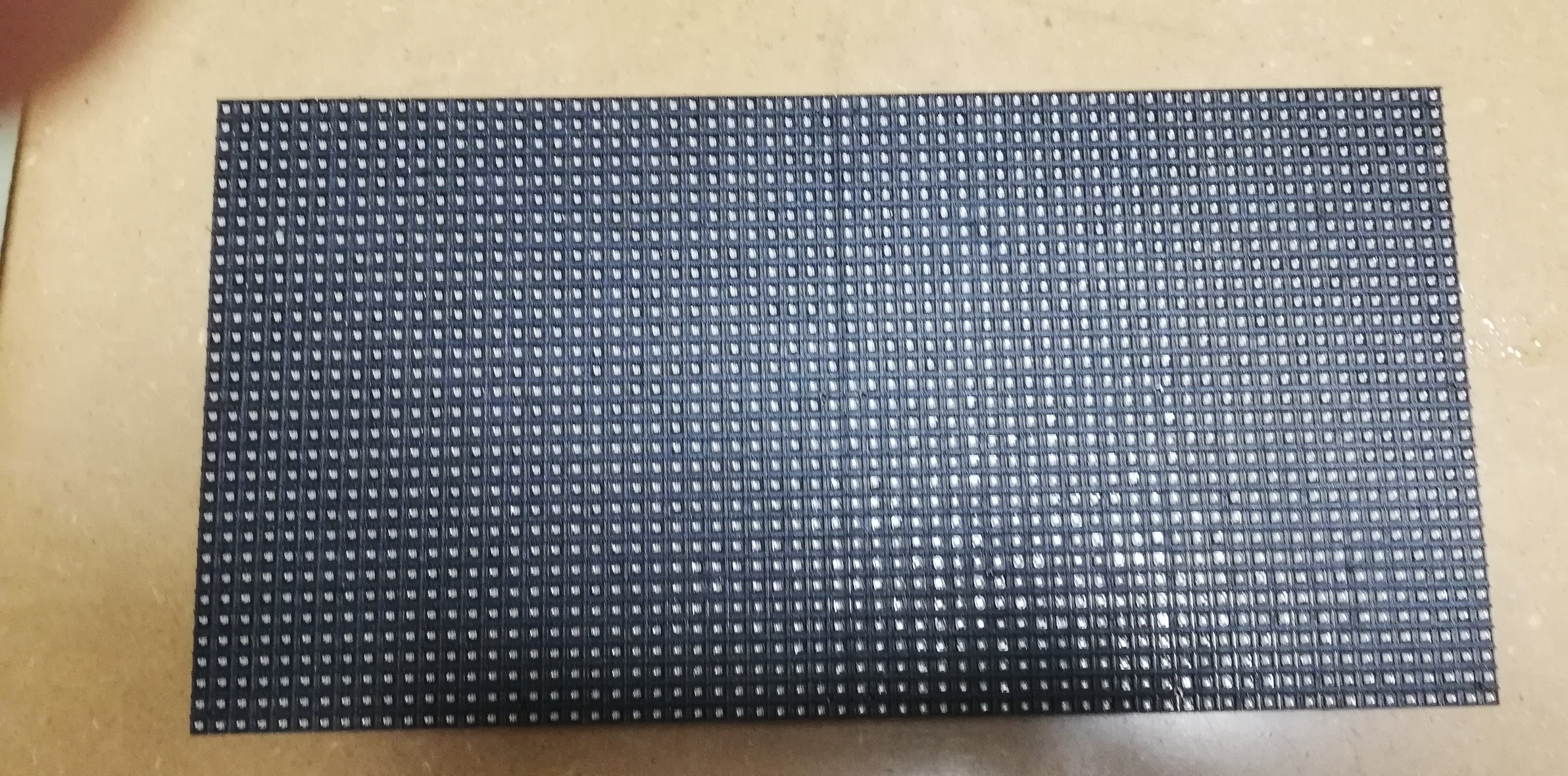 LEDパネル + Raspberry Pi で スマートサイネージ #RaspberryPi - Qiita