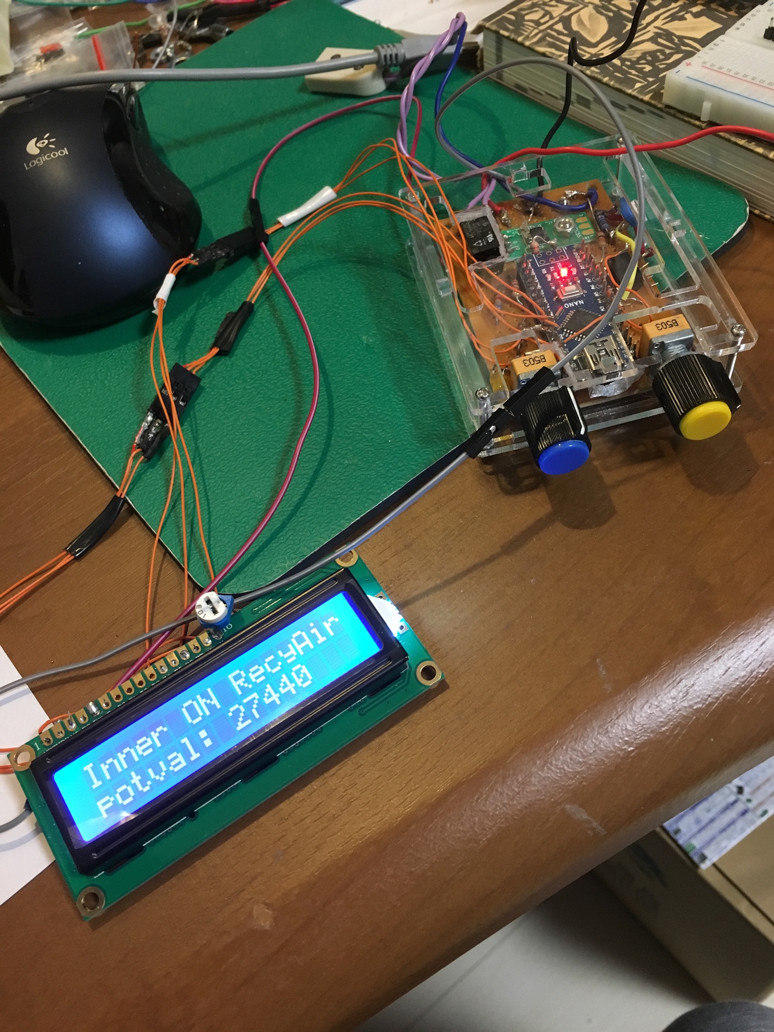 arduinoにQAPASS、1602aのLCDをつなぐ #arduino,nano,1602a - Qiita