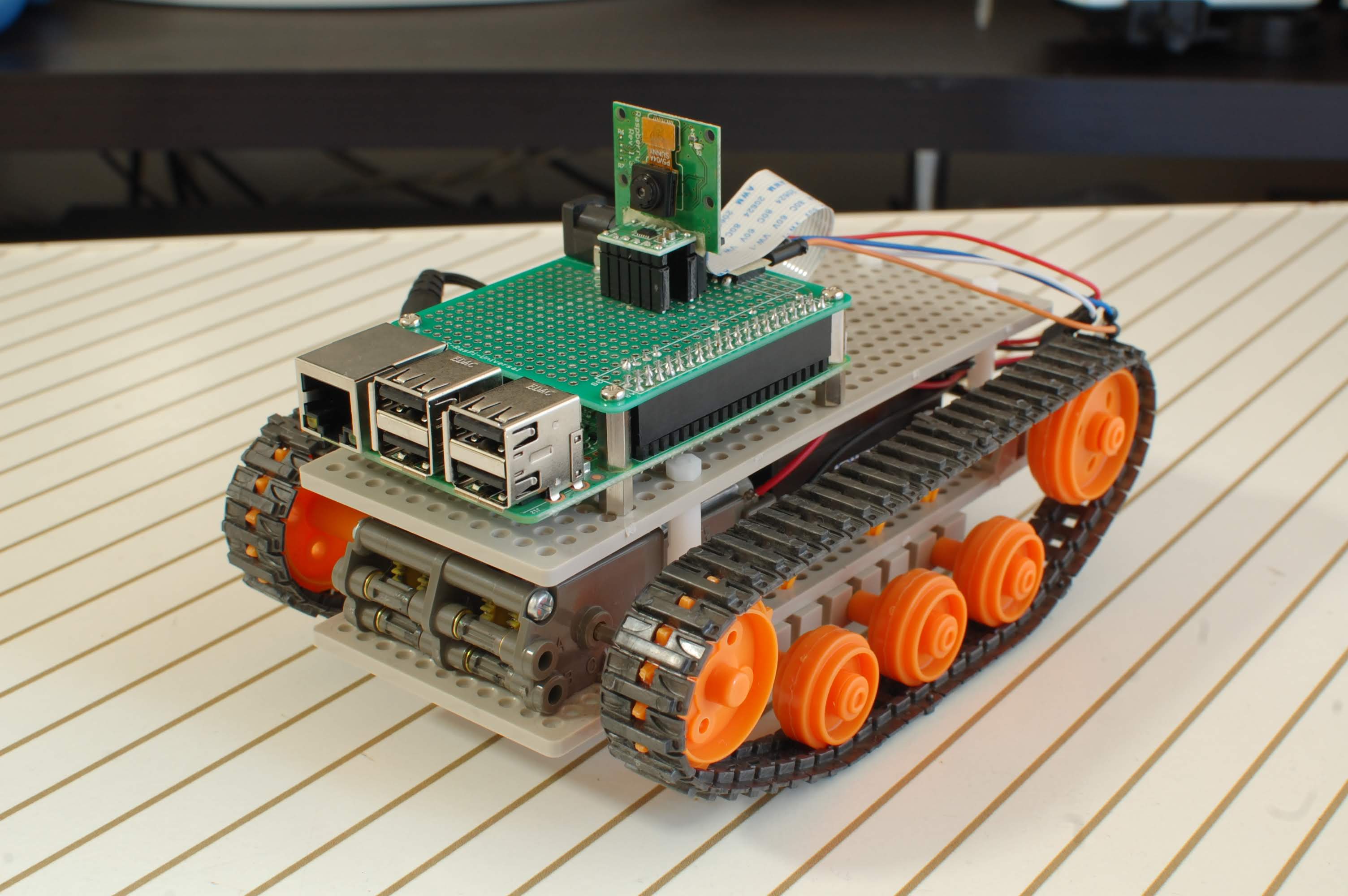 Raspberry PIを使用したRC戦車の製作 #Python - Qiita