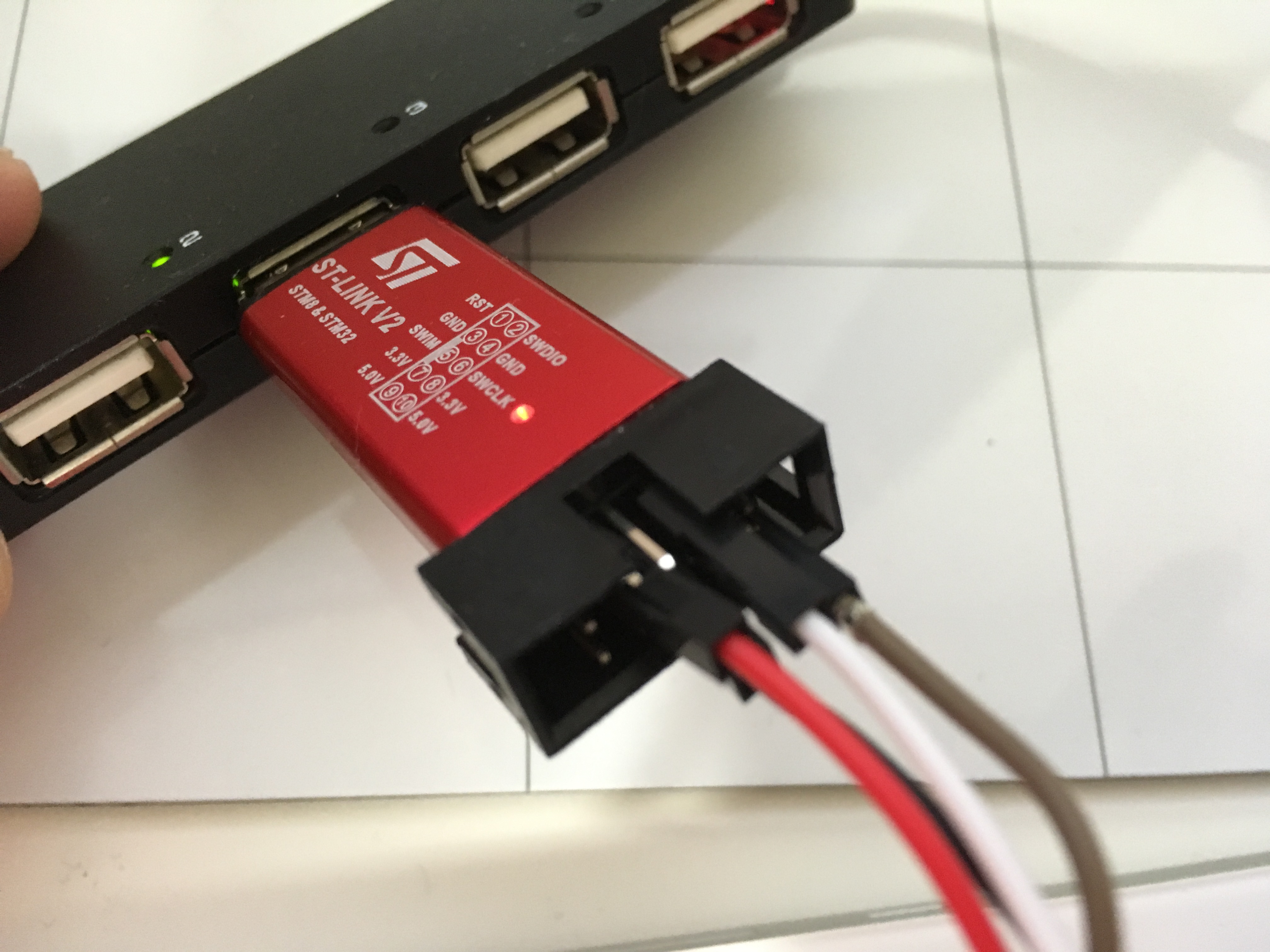 STM32F103C8T6 でLチカ #STM32F1 - Qiita