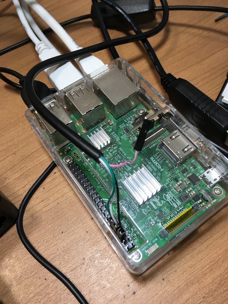 激安USB-Serial アダプタを使って、Macと Raspberry Pi 3 をシリアル接続する #Raspberrypi3 - Qiita