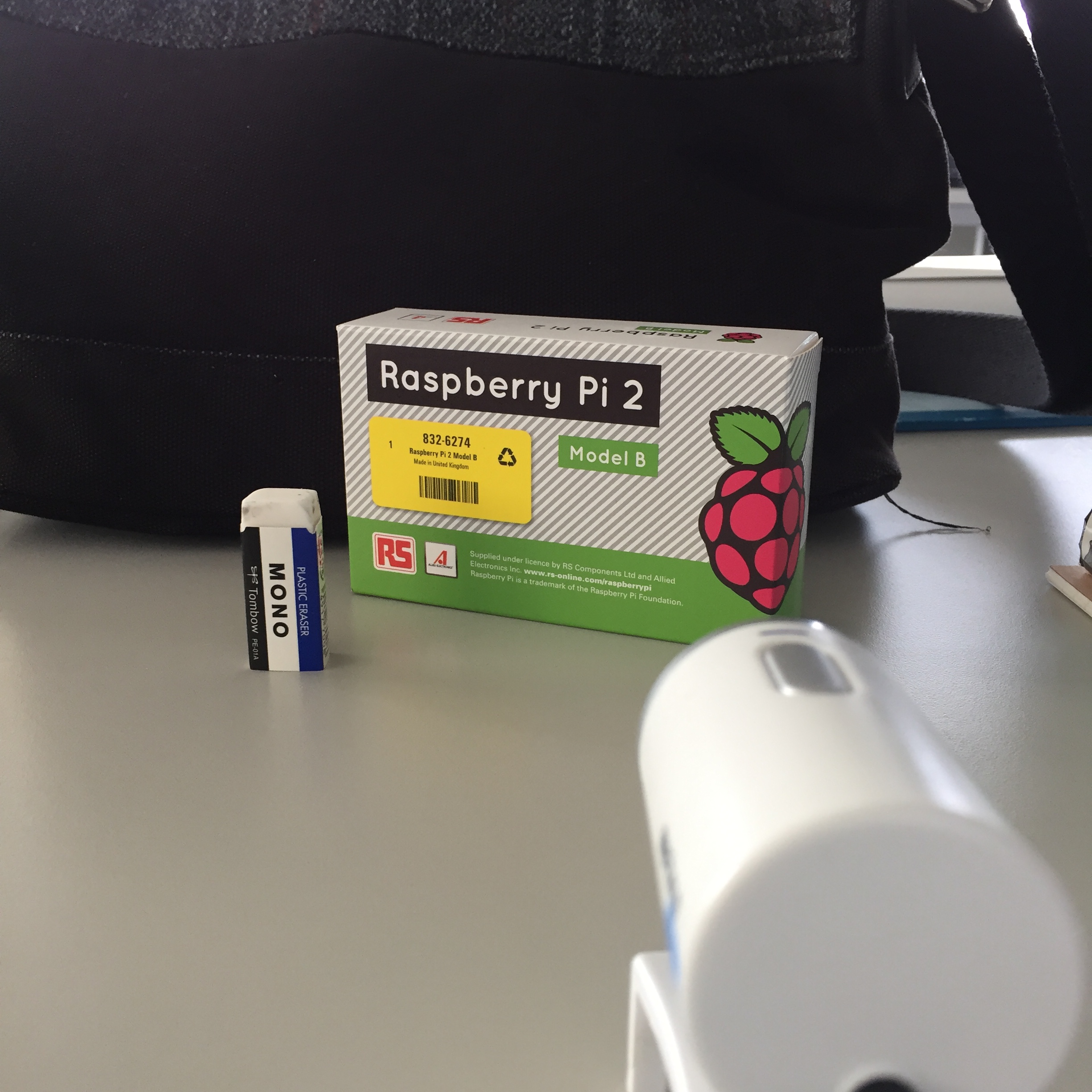 RaspberryPi+Electronでカメラ出力 #WebRTC - Qiita